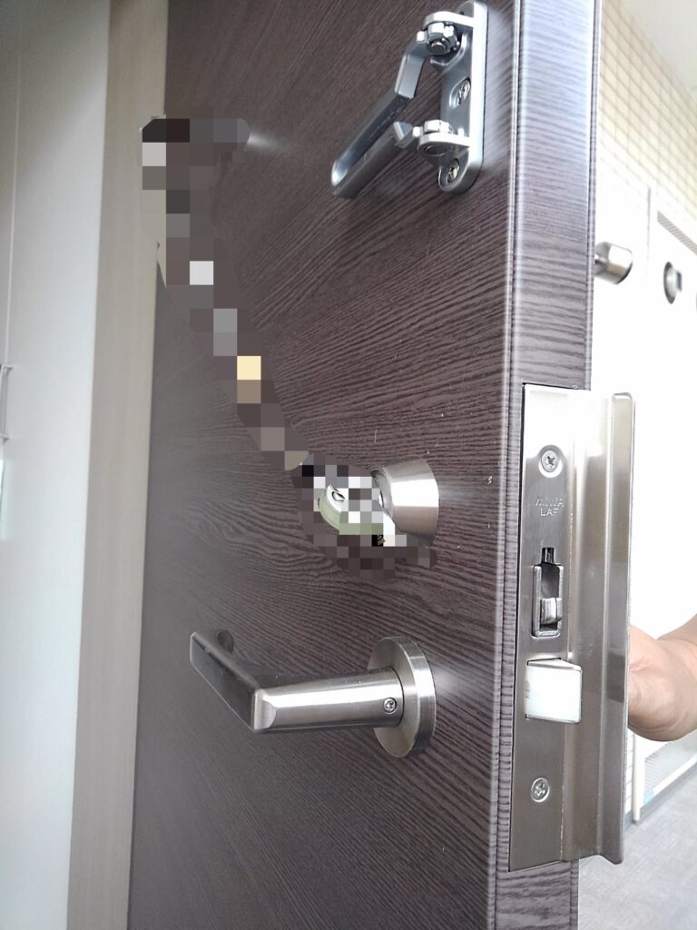 MIWA PR.LAF-U1+PR.10.DAF-U1 防犯サムターン付き ロック二箇所の玄関解錠 - かぎや盛岡べん｜ 鍵を開ける・修理・交換｜神奈川県、東京都全域対応