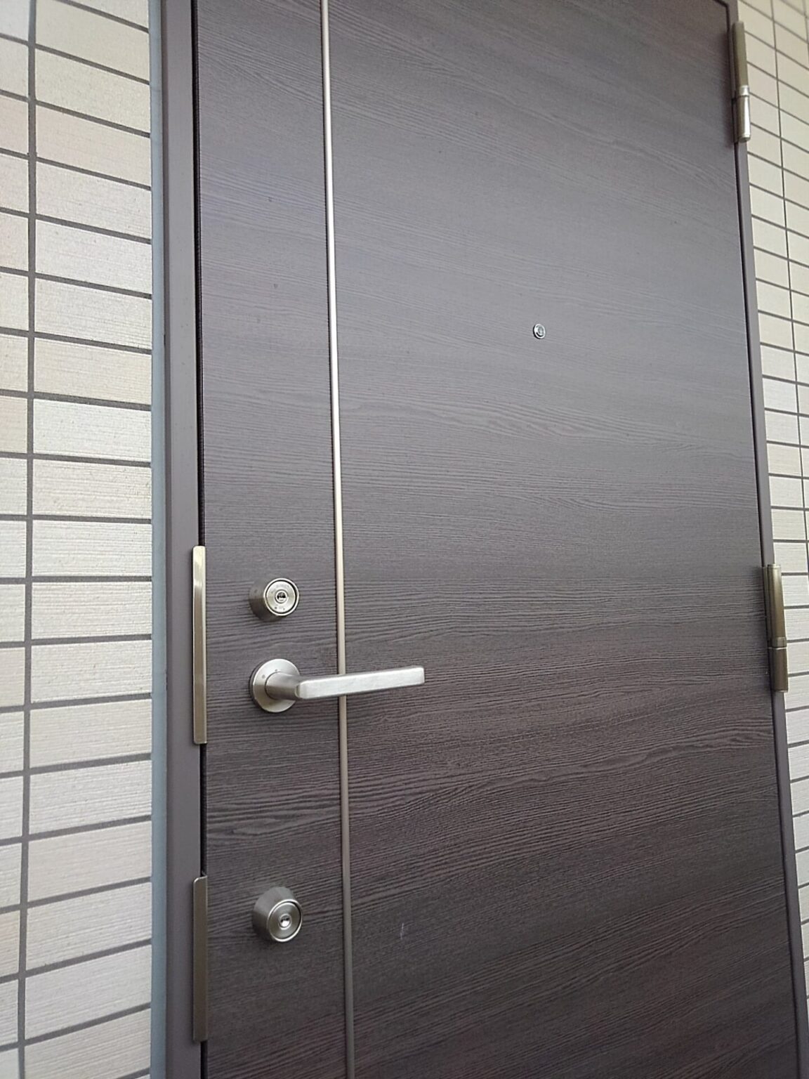 MIWA PR.LAF-U1+PR.10.DAF-U1 防犯サムターン付き ロック二箇所の玄関解錠 - かぎや盛岡べん｜ 鍵を開ける・修理・交換｜神奈川県、東京都全域対応